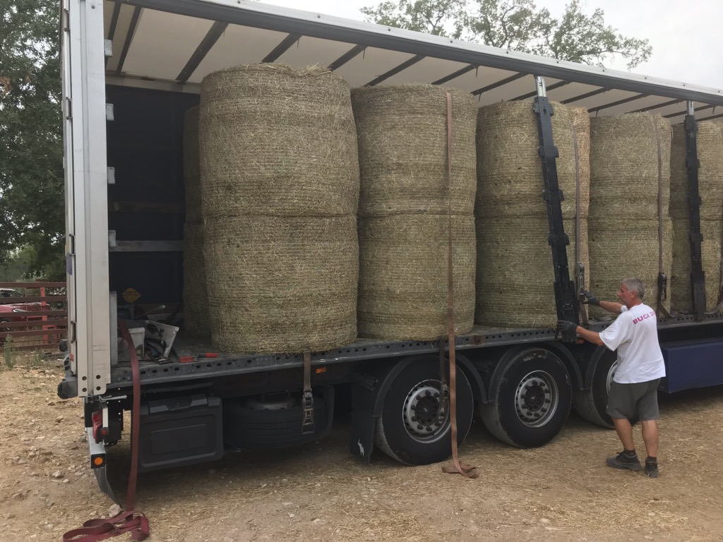 Transport de fourrage foin paille Alpes-Maritimes - Transport Agricole